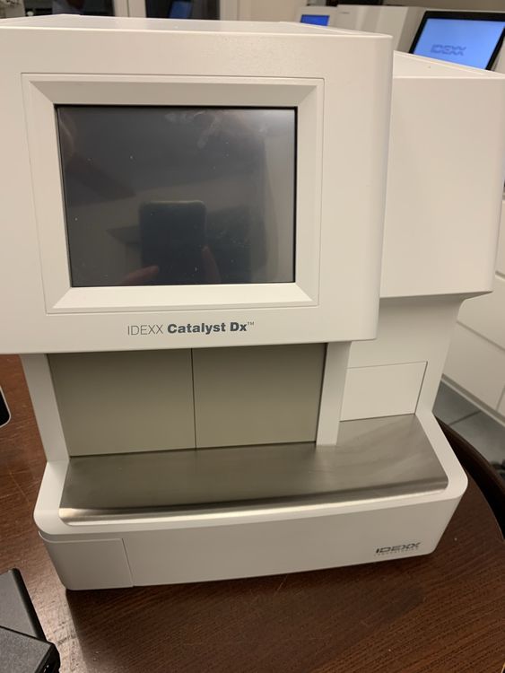 IDEXX Catalyst Dx mit PC und IVLS (Gebraucht) in St.Ursen für CHF 100 ...