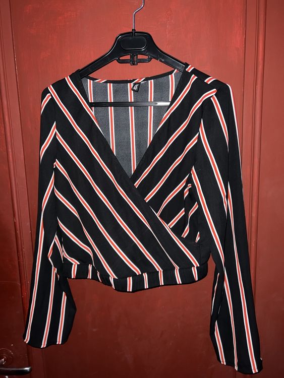 Top à manche longue (D'occasion) à Leytron pour CHF 5 – avec livraison ...