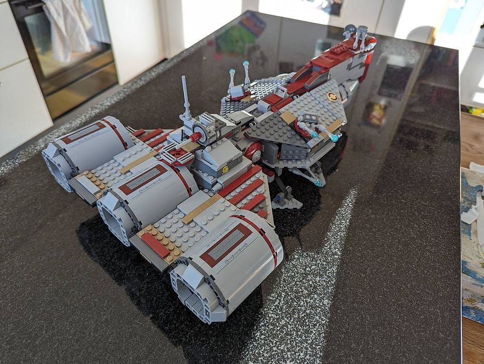 LEGO Star Wars 7964 Republic Frigate | Kaufen auf Ricardo