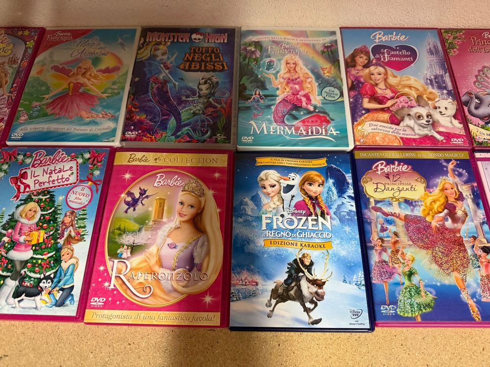 DVD Barbie + vario - italiano (20 pz) (Usato) a Cugnasco per CHF 30 ...