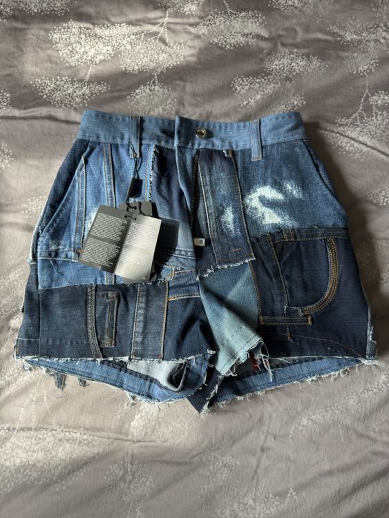 Dolce & gabbana jeans shorts (Neu und originalverpackt) in Baeretswil für CHF 200 – mit ...