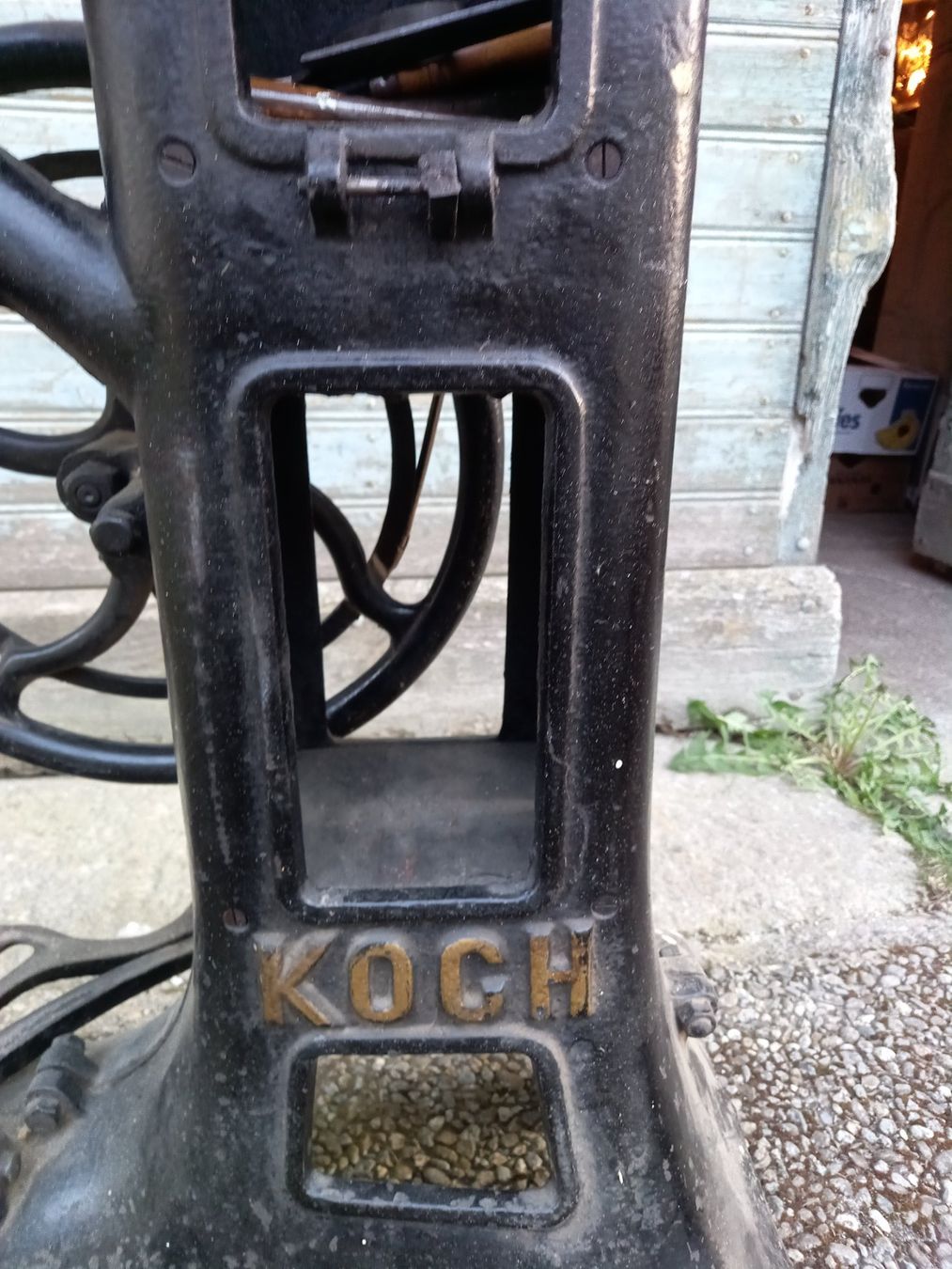 Machine à coudre le cuir (D'occasion) à Noiraigue pour CHF 400 ...