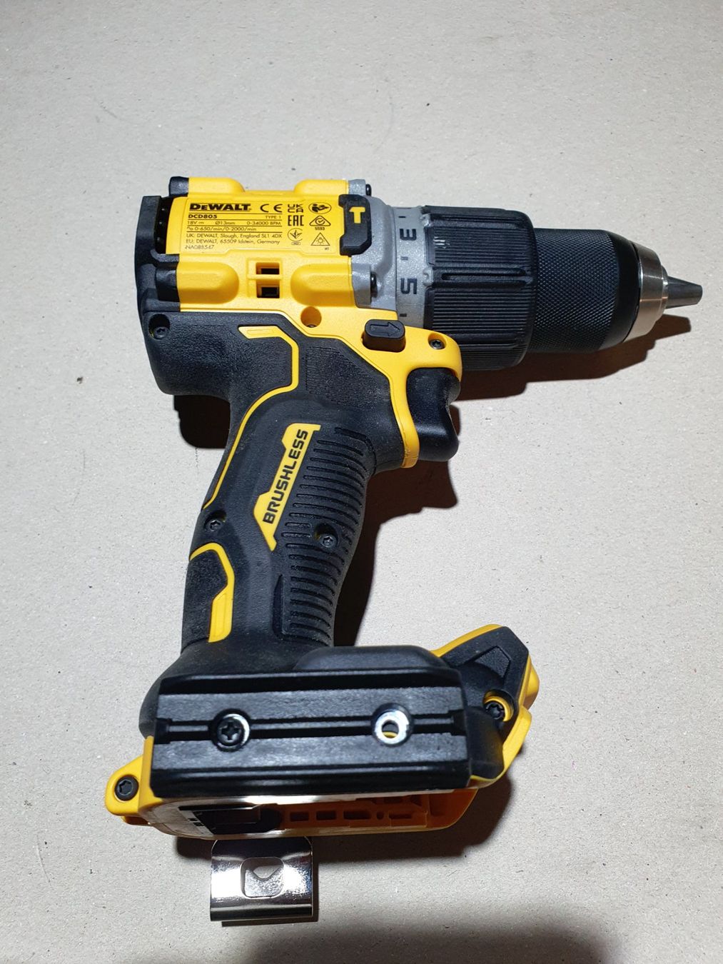 Neuer DeWALT Akkuschrauber 18V DCD 805 (Neu und originalverpackt) in ...