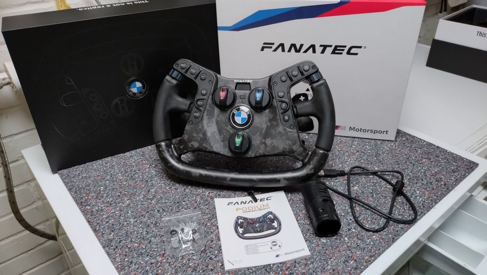 Fanatec Podiumslenkrad BMW M4 GT3 | Acheter sur Ricardo