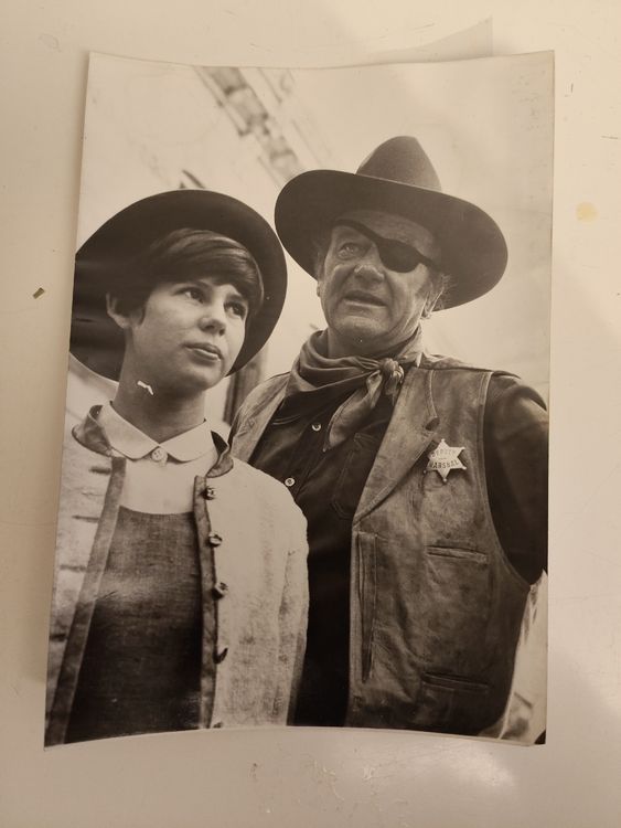 John Wayne Kim Darby photo de presse originale, 18*13cm | Kaufen auf Ricardo