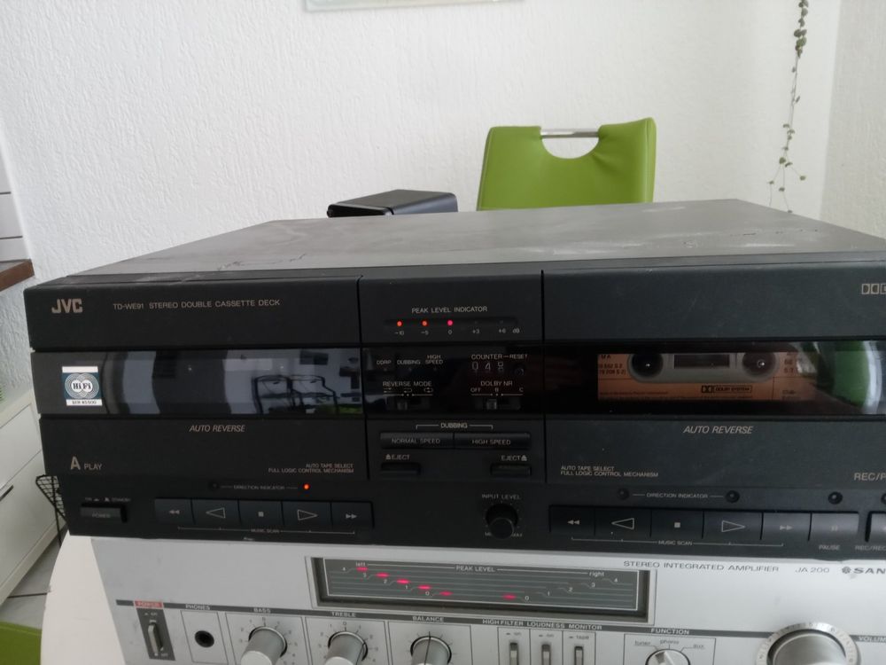 JVC DOUBLE CASSETTE DECK TD--WE91 (Gebraucht) in Uetendorf für CHF 17 – mit Lieferung auf ...