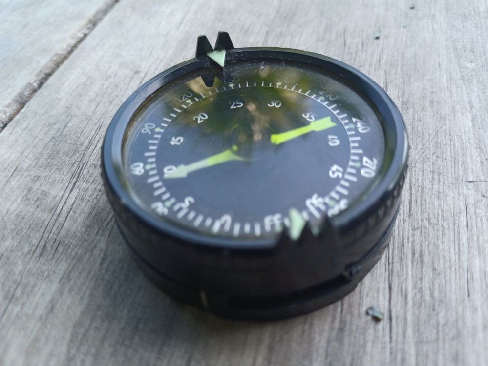 Kompass fürs Handgelenk - OL und Wandern (Gebraucht) in Brissago für ...