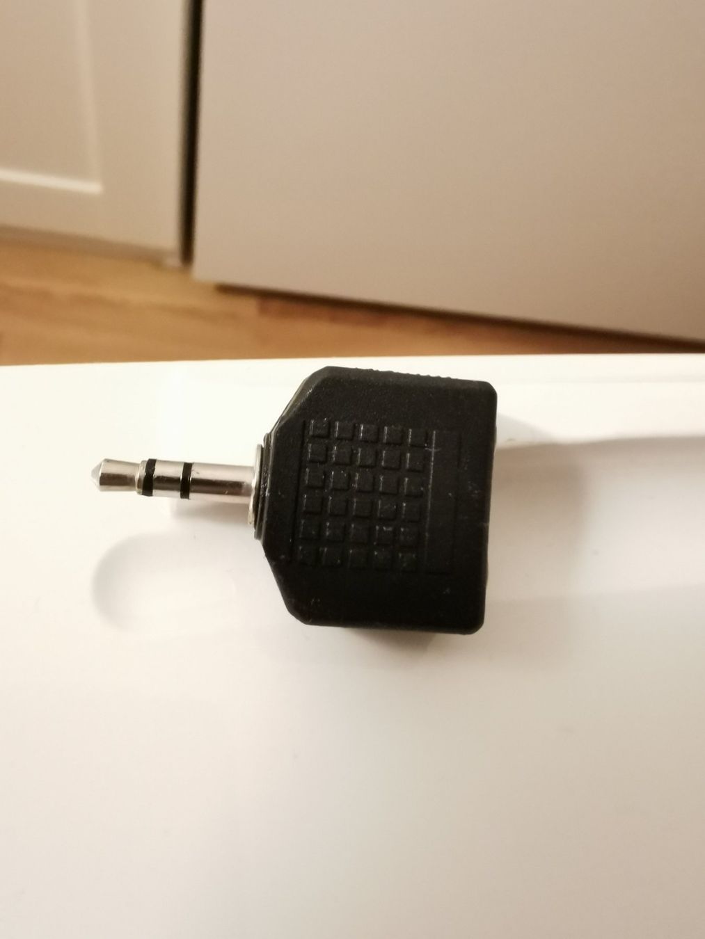 Kopfhörer Splitter, 3.5mm Stecker auf 2 Buchsen, neu (Neu (gemäss ...