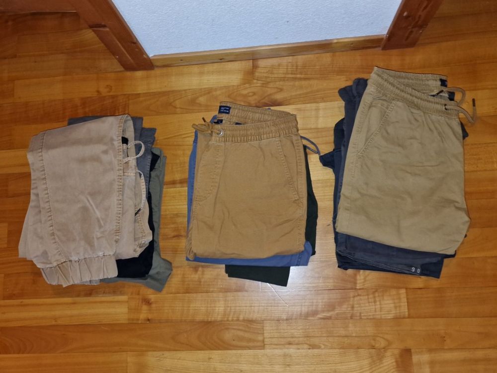 Hosen 11Stk. Alle mit Gummizug im Fuss-Bund, SMOG, FSBN usw. (Gebraucht ...