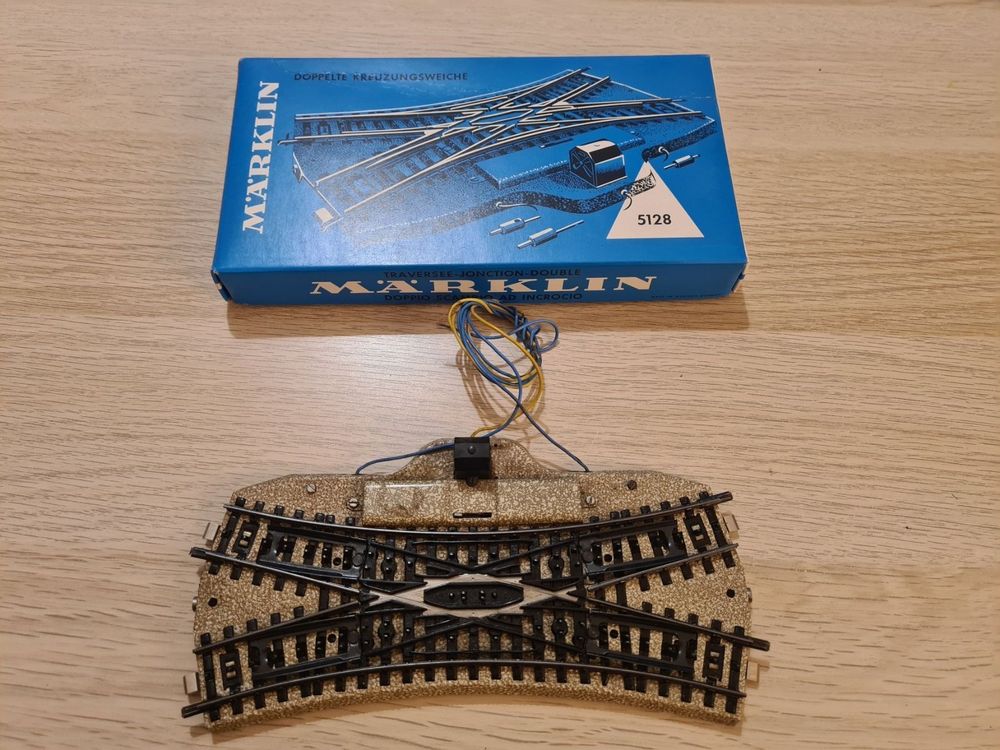 Märklin 5128 kreuzungsweiche H0 (7) (Gebraucht) in für CHF 19 – mit ...