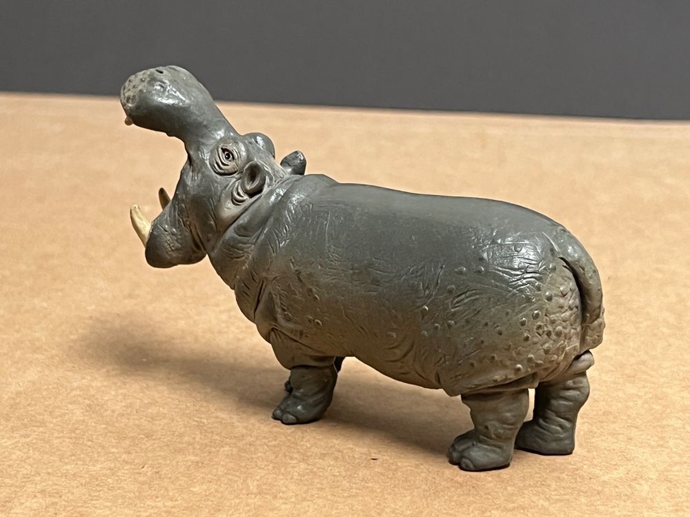 Schleich Nilpferd Flusspferd Kalb (Gebraucht) in Ennetbaden für CHF 19 – mit Lieferung auf ...