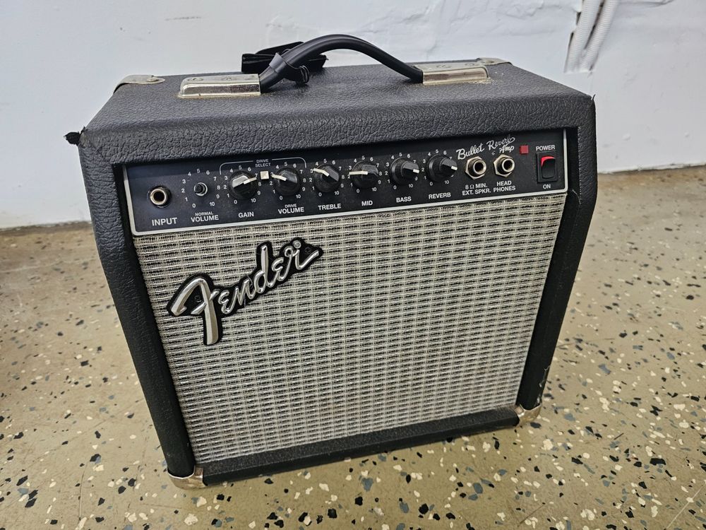 Fender Gitarrenverstärker Bullet Reverb Amp PR 241 (Gebraucht) in ...