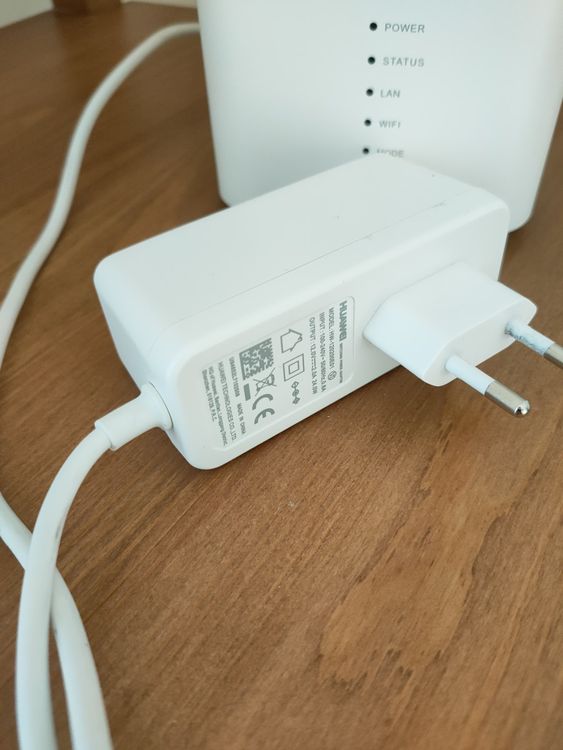 Huawei B818 Modem 4G LTE Router | Kaufen auf Ricardo