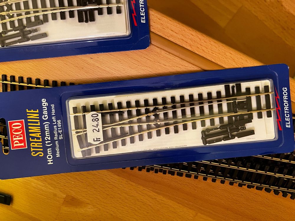PECO Weichen und Flexgleise ungebraucht H0m (Neu (gemäss Beschreibung)) in Dornbirn für CHF 166 ...