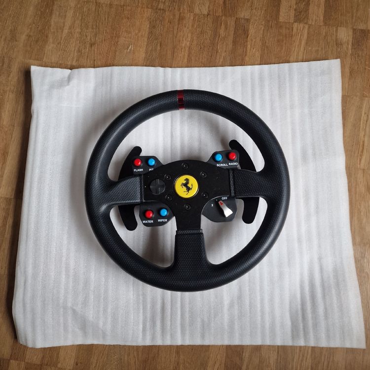 Thrustmaster Ferrari GTE Wheel Add-On (Gebraucht) in Winterthur für CHF ...