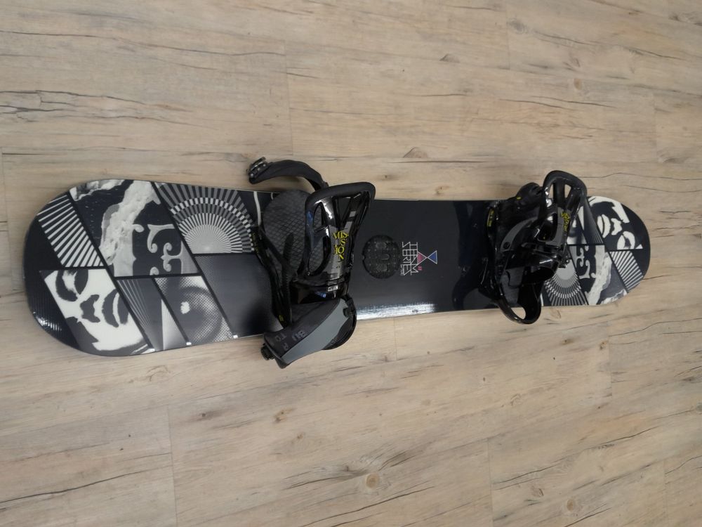 Snowboard Herren Nitro Team Series mit Burton Bindung (Gebraucht) in ...