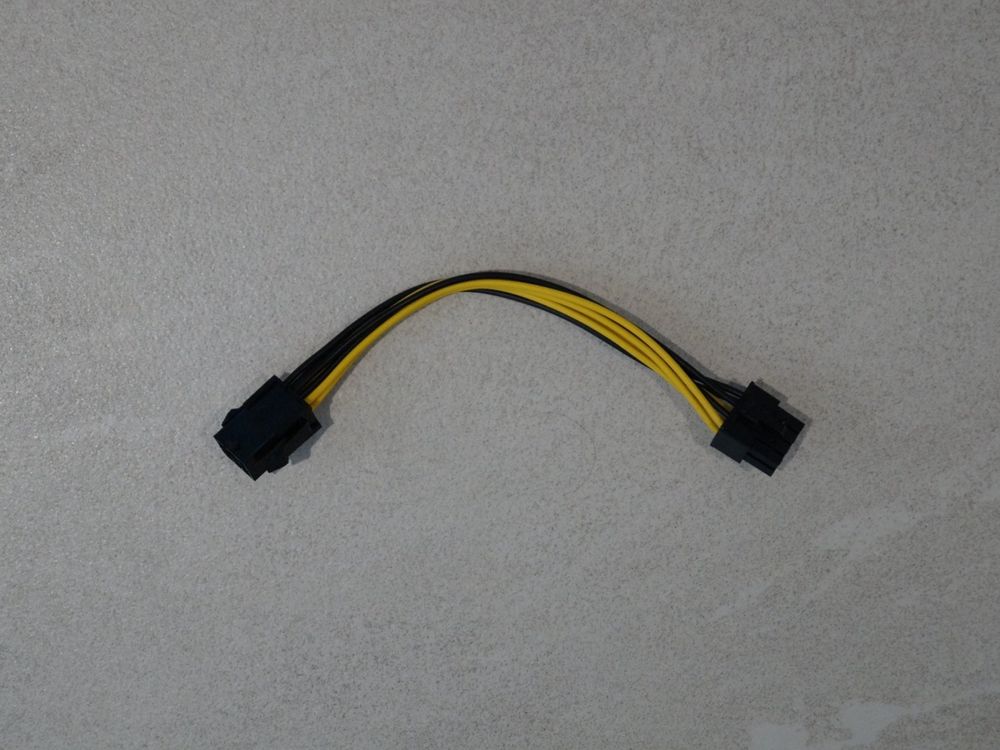 PCI-E 6-Pin zu 8-Pin GPU Grafikkarten Adapter (Neu und originalverpackt ...