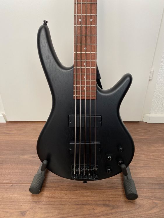 Ibanez GSR 205 B-WK 5 saitiger aktiver E-Bass (Gebraucht) in Alpnach ...