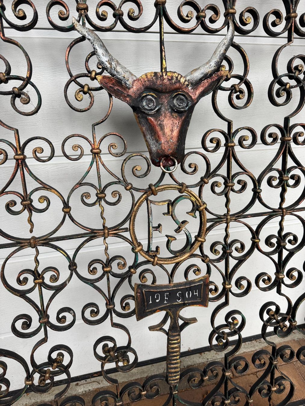 🔴 antikes Eisengitter Metzger 1904 🔴 (Gebraucht) in Schönenwerd für CHF ...