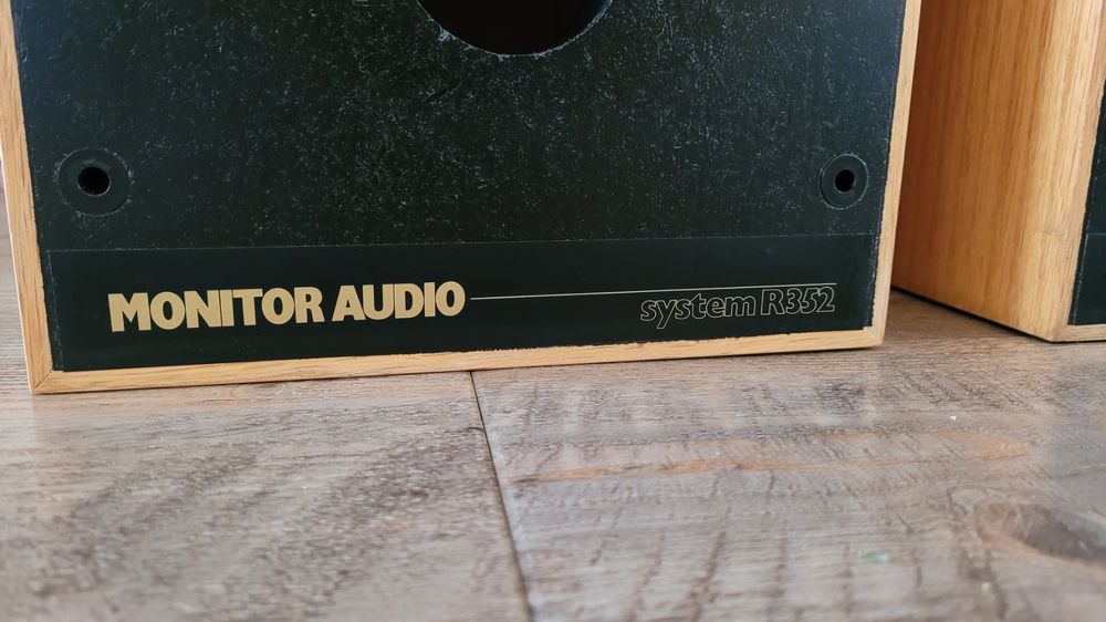 Monitor Audio Speaker System R352 englische Lautsprecher (Gebraucht) in ...