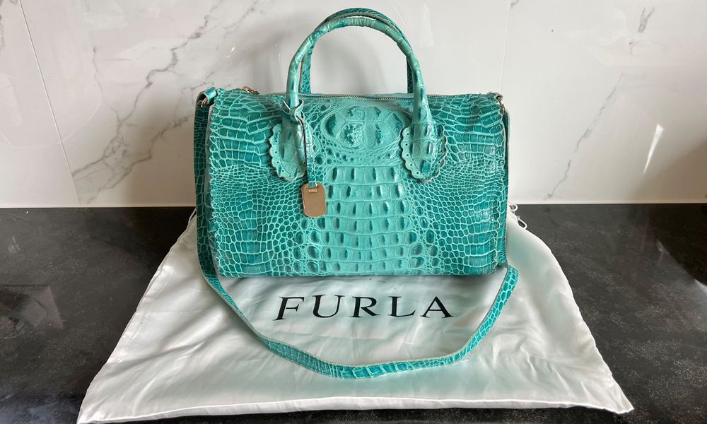 Authentic Vintage FURLA leather bag | Kaufen auf Ricardo