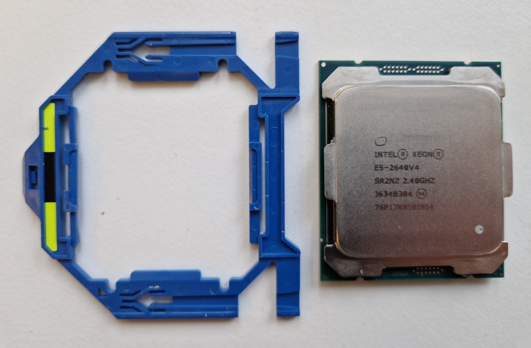 Intel Xeon E5-2640 V4 CPU, SR2NZ, 2.4Ghz 10cores mit Halter (Gebraucht ...