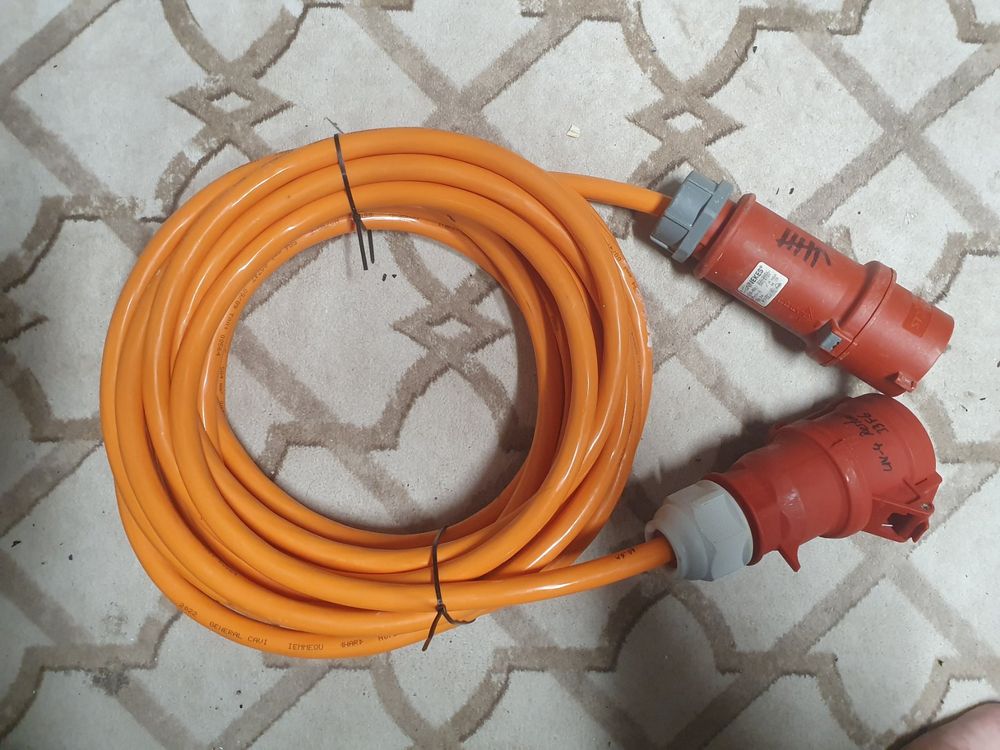 Kabel CEE 32A 5x4mm 400v 6h 10m PUR Verlängerungskabel 10.5m (Gebraucht ...