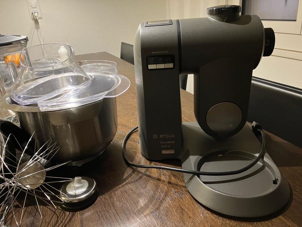Bosch Maximum Haushaltmaschine 1600W (Gebraucht) in Küssnacht am Rigi ...