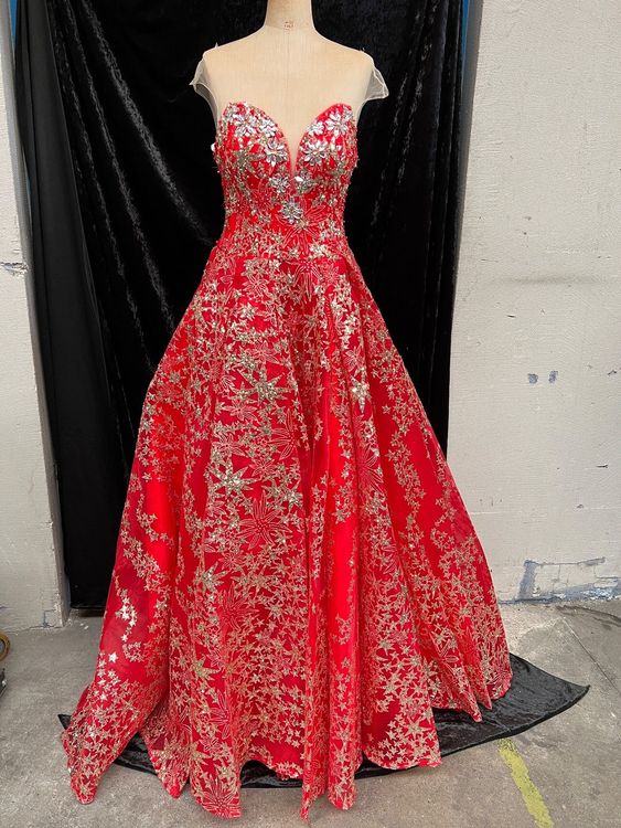 Ballkleid rot mit Glitzer & Sternen (Gebraucht) in Steinen für CHF 100 ...