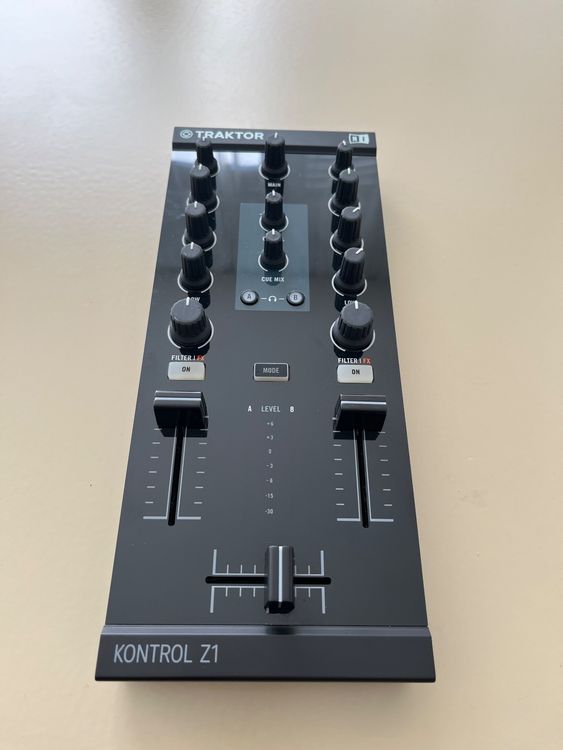 Traktor Kontrol Z1 | Kaufen auf Ricardo