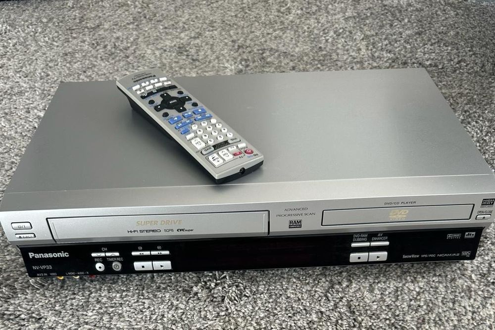 *Panasonic* NV-VP33 vhs dvd player | Kaufen auf Ricardo