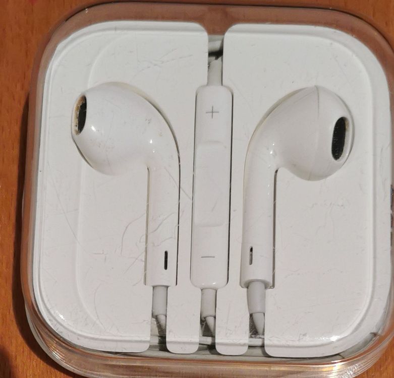 Apple - EarPods Kopfhörer (Gebraucht) in Jona für CHF 10 – mit ...