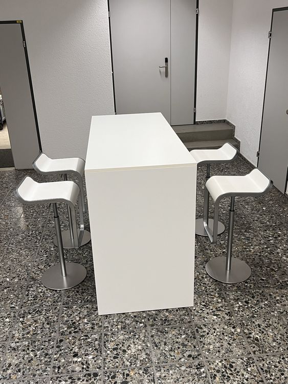 Stehtisch Hochtisch Theke mit 4 Hocker (Gebraucht) in Zürich für CHF ...