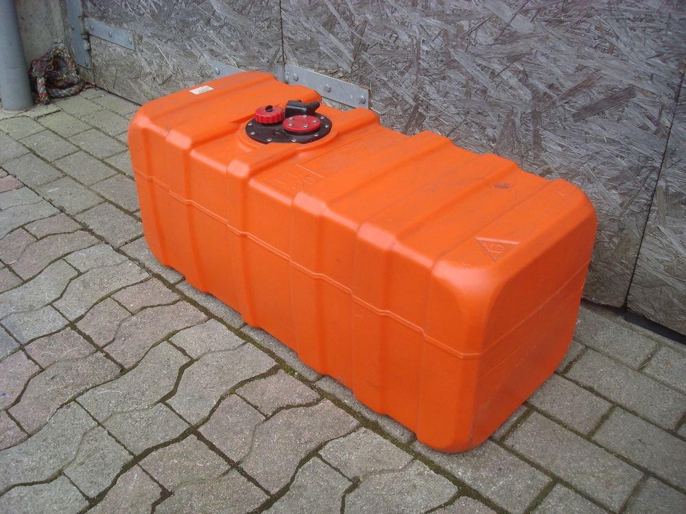 Zusatztank Offroad Benzintank Dieseltank Toyota Jeep usw (Gebraucht) in ...