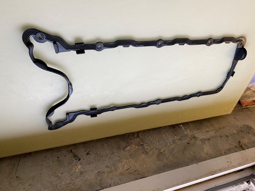 Ventildeckeldichtung VW VR6 Golf Corrado Vento (Gebraucht) in Muhen für ...