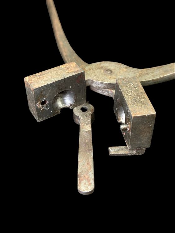 Ancienne pince moule à balles de mousquet munition ancienne (D'occasion ... Ancienne pince moule à balles de mousquet munition ancienne (D'occasion ...