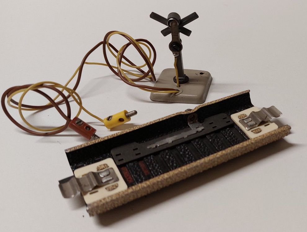 Märklin 450G, 450/1G - Warnkreuz, Kontaktgleis Mittelschiene (Gebraucht ...
