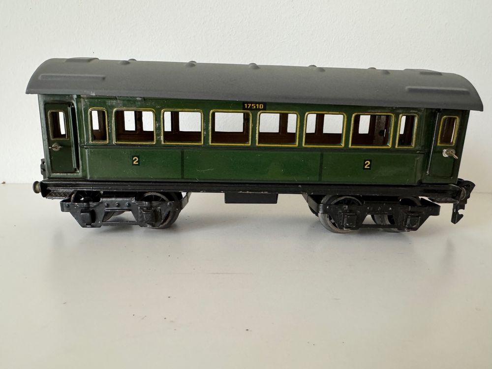 Märklin - grüner Personenwagen, 17510, 4achsig (Spur 0) (Defekt) in ...