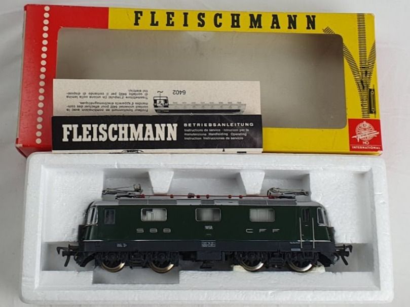 Fleischmann 4340 SBB Re 4/4 II 11156 analog, OVP (Gebraucht) in Seon ...