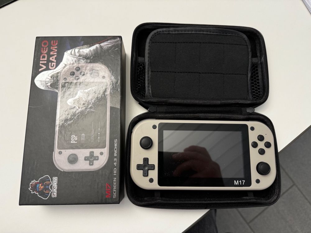Retro Handheld M17 mit über 30000 Spielen (Gebraucht) in Rupperswil für ...