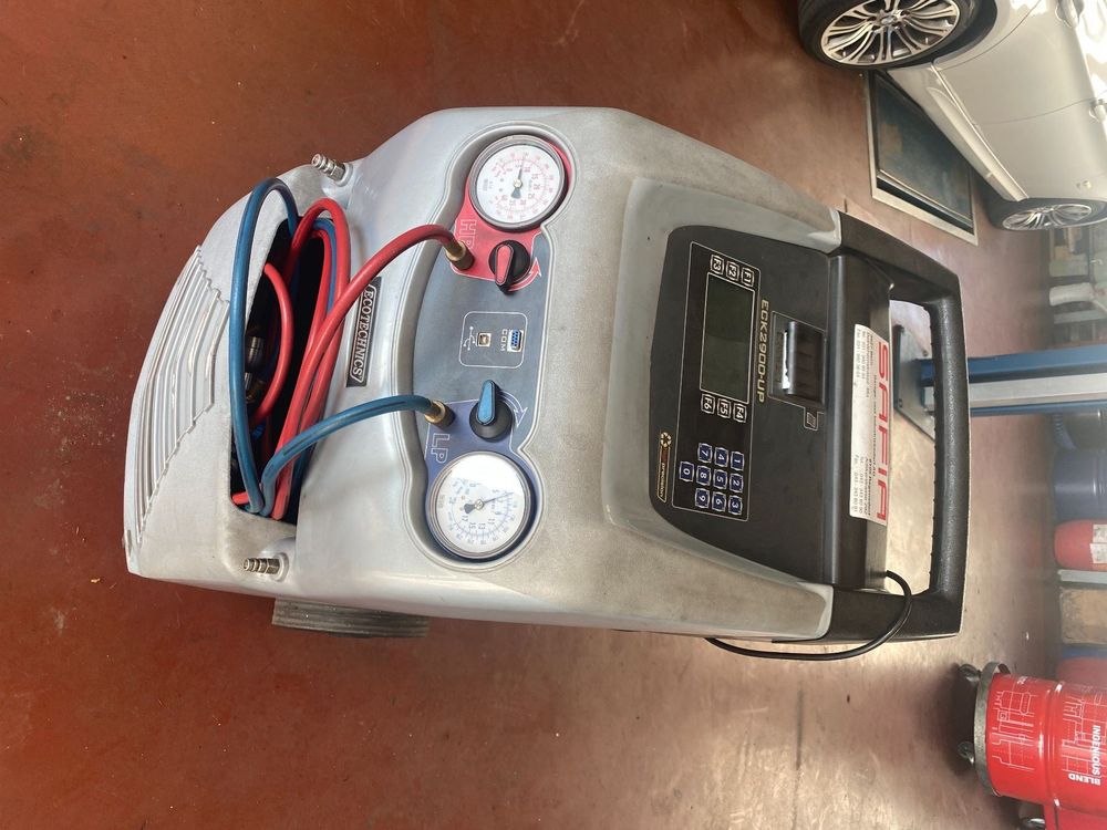 Klimaservicegerät R134a (Gebraucht) in Gunzgen für CHF 1515 – nur Abholung auf Ricardo kaufen