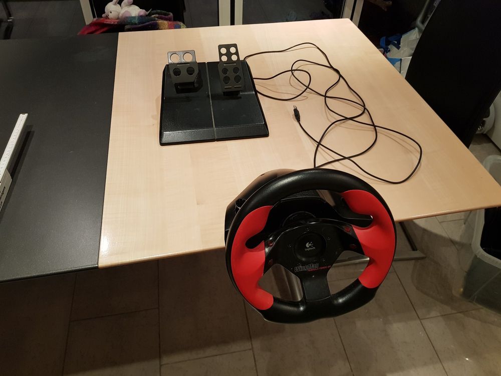 PC Gaming Lenkrad/Steuerrad Logitech mind. Win10 komp.(Post) (Gebraucht ...