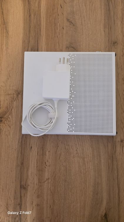 Swisscom Internet-Box 4 WLAN-Box für Glasfaseranschluss (Gebraucht) in ...