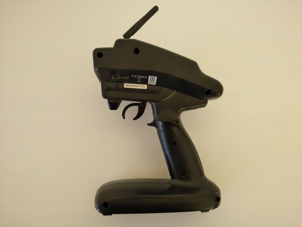 Futaba T4PL 2.4GHz 4-Kanal Fernsteuerung mit Empfänger (Gebraucht) in Neuenegg für CHF 105 – mit ...