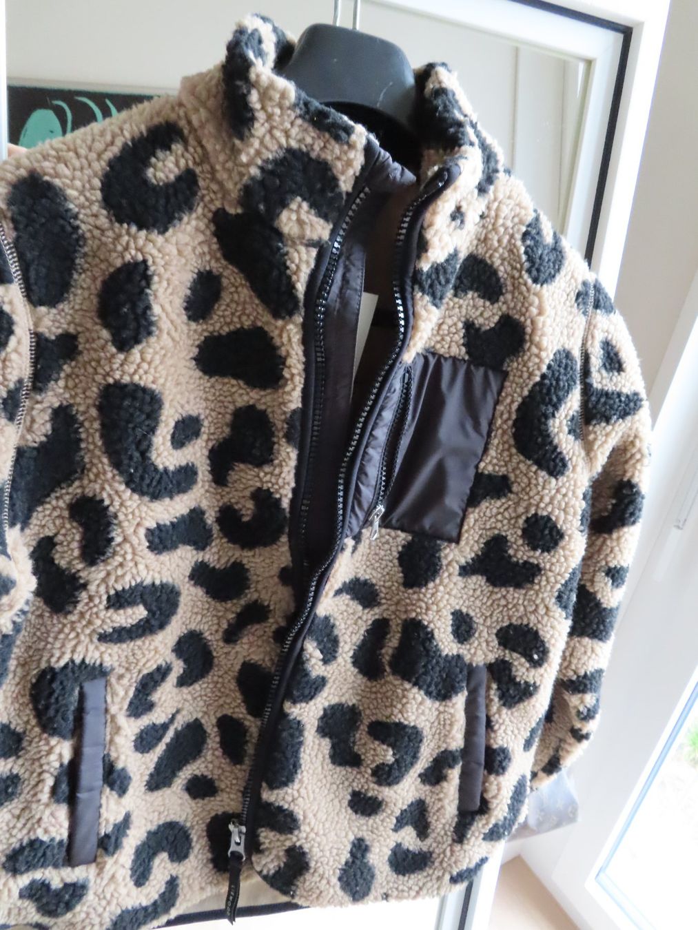 Liewood! neue Fleecejacke Leo! Gr. 36 NP 120.- (Neu und originalverpackt) in Winterthur für CHF ...