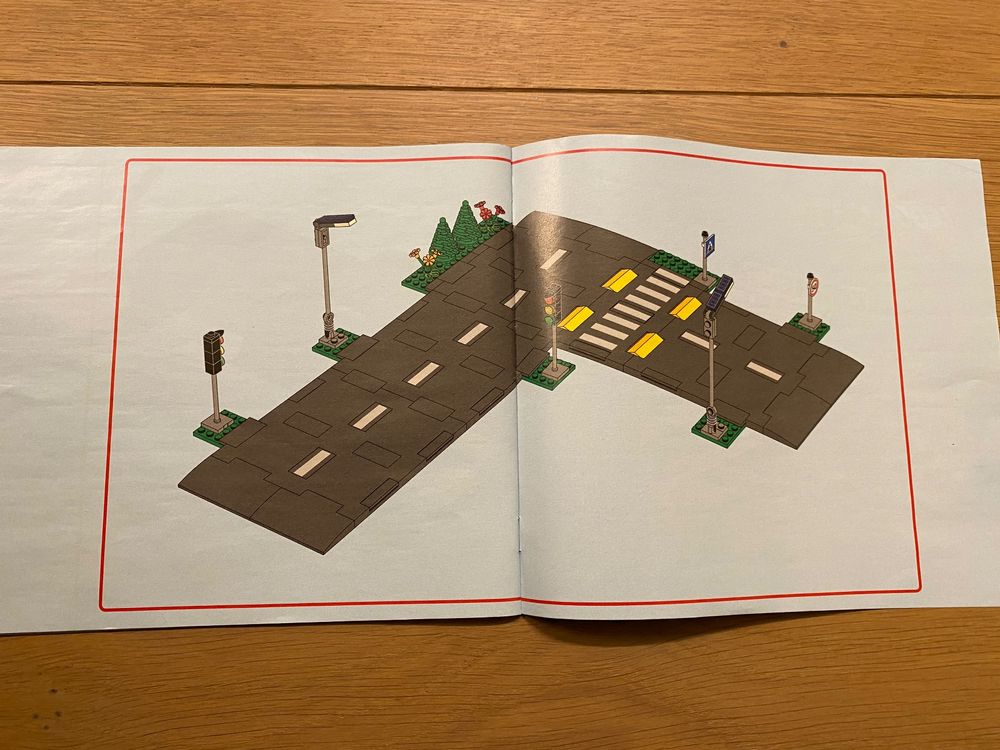 2 Set: Lego City 60304, Strassenkreuzung mit Ampeln (Gebraucht) in ...