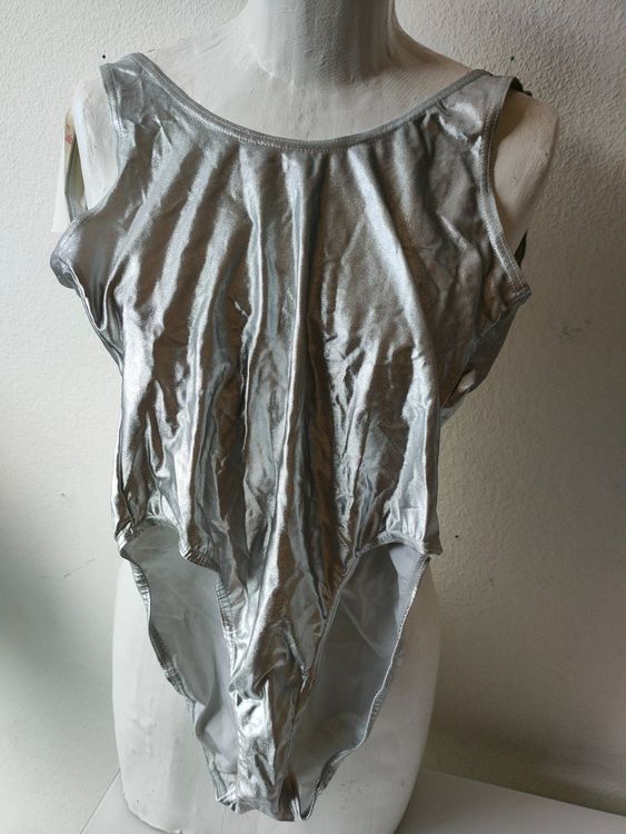 VEILLON (Neu (gemäss Beschreibung)) in für CHF 5 – mit Lieferung auf ...