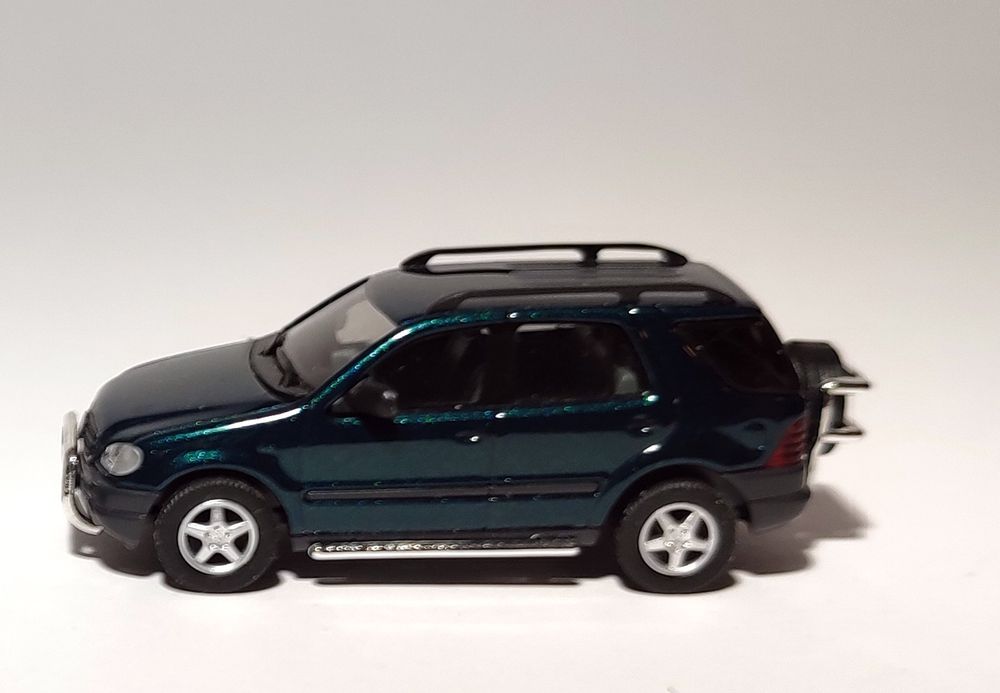 Mercedes ML Klasse AMG Optik Busch 1:87 (Gebraucht) in Wiebelskirchen ...