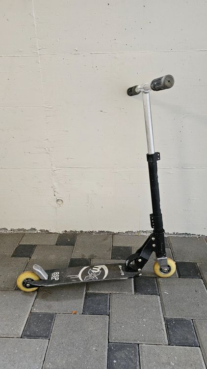 MICRO scooter stunt model BSP Trottinette (Gebraucht) in Horgen für CHF 15 – nur Abholung auf ...