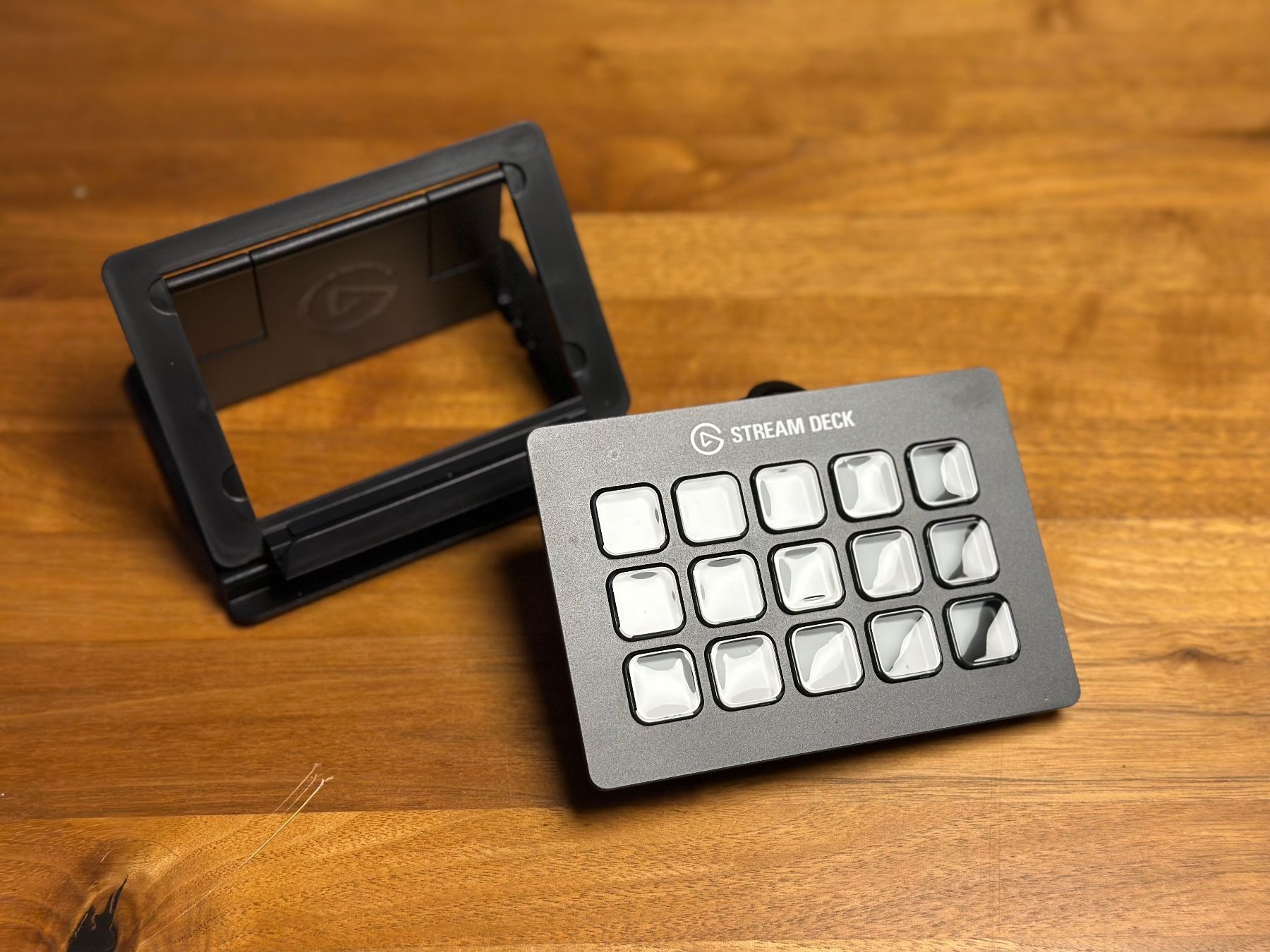 Elgato Stream Deck – mit 15 anpassbaren LCD-Tasten (Gebraucht) in Wil ...